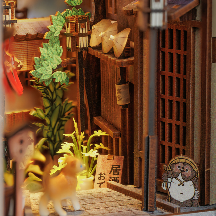Kyoto Gion Book Nook | Anavrin (Ships out 18th January 2025)
